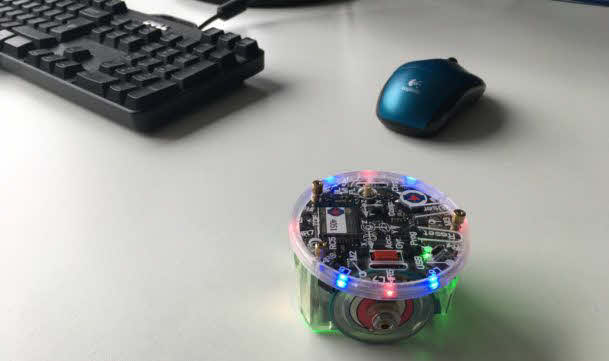 AMR小型開發研究教育訓練機器人- IOT車聯網最佳訓練設備 e-puck2